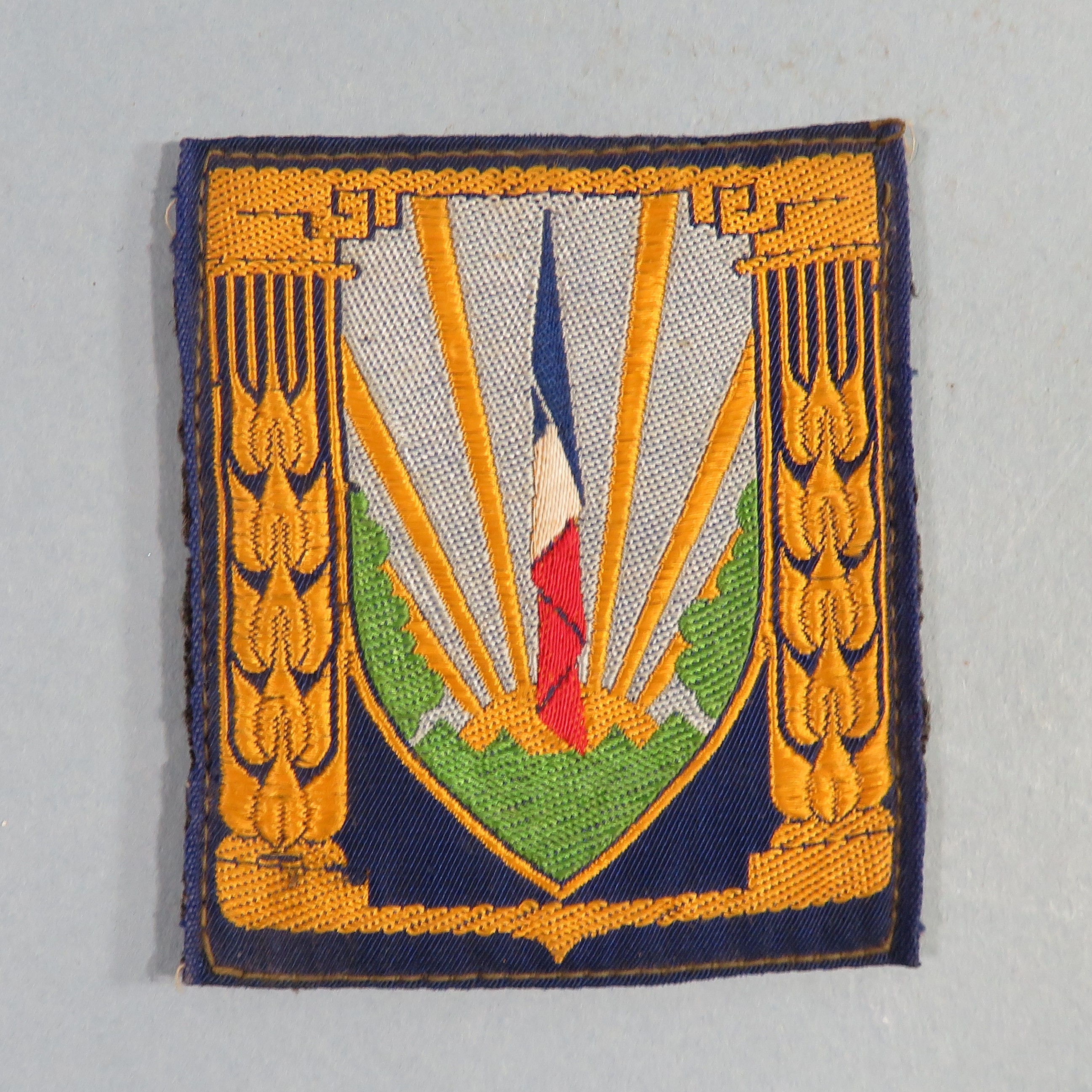 INSIGNE TISSU GENERAL DES CHANTIERS DE JEUNESSE FRANCAIS CJF MARECHAL ...