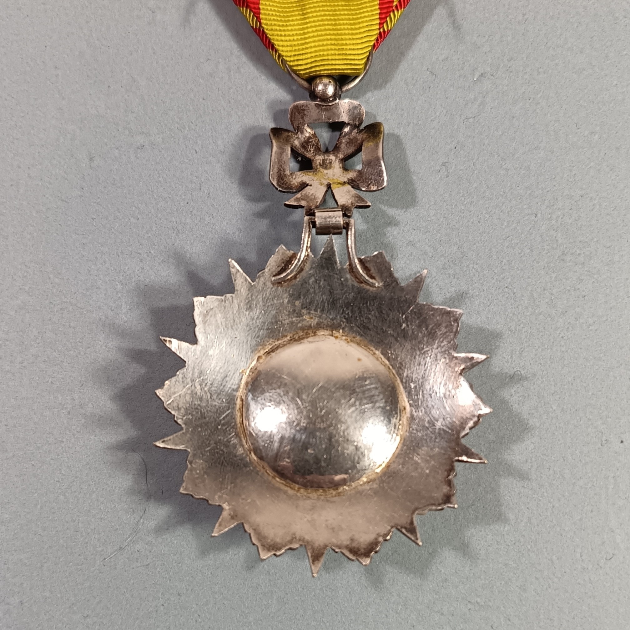TUNISIE MEDAILLE EN ARGENT DE CHEVALIER DE L'ORDRE TUNISIEN DU NICHAN ...